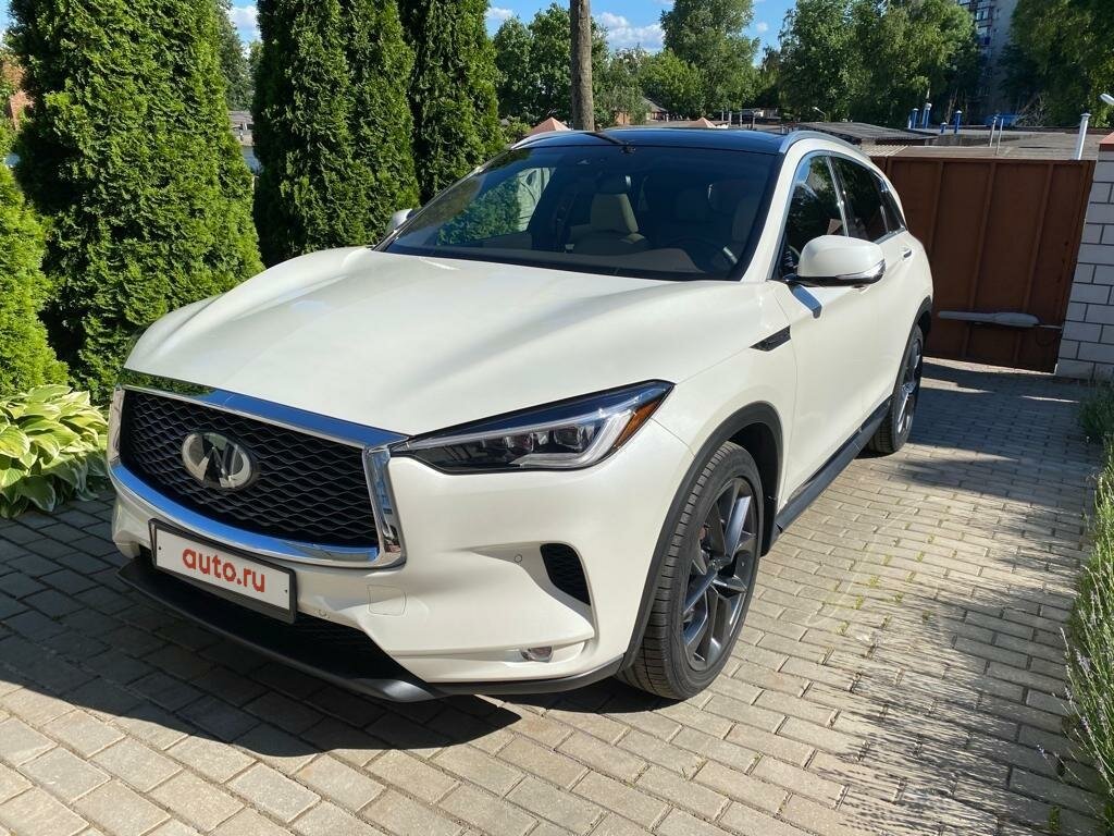 Купить б/у Infiniti QX50 II 2.0 CVT (272 л.с.) бензин вариатор в Гомеле: белый Инфинити ку икс ...