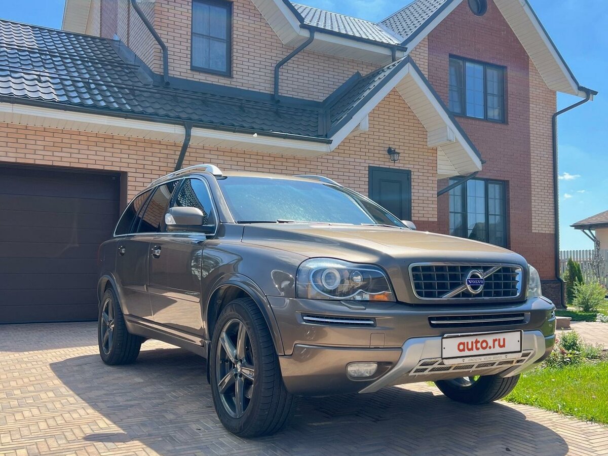 Купить б/у Volvo XC90 I Рестайлинг 2.4d AT (185 л.с.) 4WD дизель автомат в Москве: коричневый ...