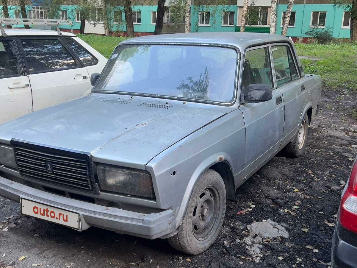 Купить б/у Lada (ВАЗ) 2107 1982-2012 1.6 MT (73 л.с.) бензин механика в Томске: серебристый Лада ...
