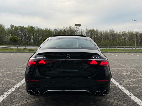 Купить новый Mercedes-Benz E-Класс AMG VI (W214) 53 AMG 3.0hyb AT (585 л.с.) 4WD гибрид автомат ...