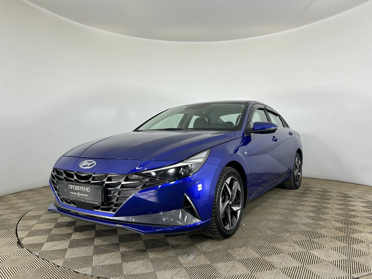 Купить б/у Hyundai Elantra VII (CN7) 2.0 AT (150 л.с.) бензин автомат в Москве: синий Хендэ ...