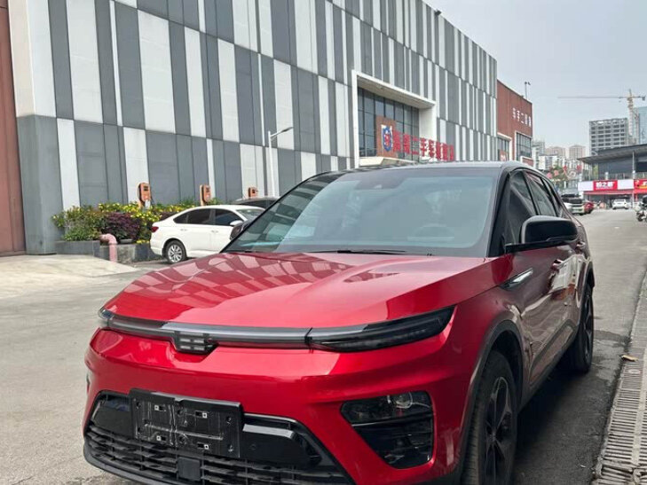 Купить б/у Enovate (Enoreve) ME5 2021-2023 1.5hyb AT (204 л.с.) 4WD ...