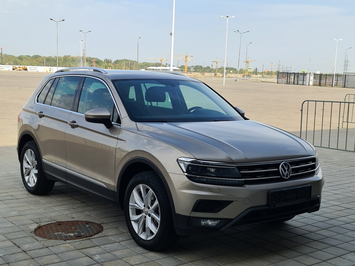 Купить б/у Volkswagen Tiguan II 2.0 AMT (180 л.с.) 4WD бензин робот в ...
