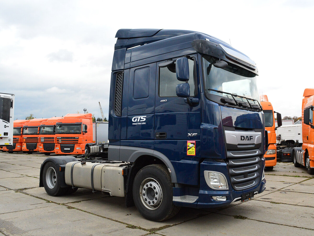 Купить б/у DAF XF дизель автомат в Москве: синий 2021 года на Авто.ру ...