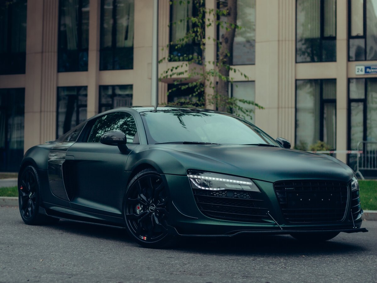 Купить б/у Audi R8 I (Typ 42) V10 5.2 MT (525 л.с.) 4WD бензин механика в Москве: белый Ауди Р8 ...