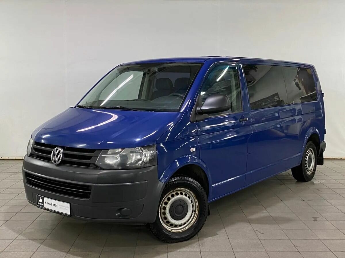 Купить б/у Volkswagen Caravelle T5 Рестайлинг 2.0d MT (102 л.с.) дизель механика в Москве: синий ...