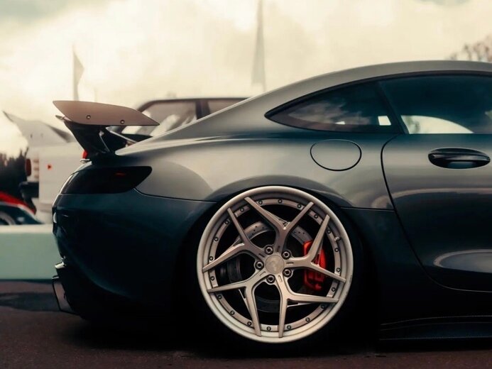 Купить б/у Mercedes-Benz AMG GT I 4.0 AT (462 л.с.) бензин автомат в ...