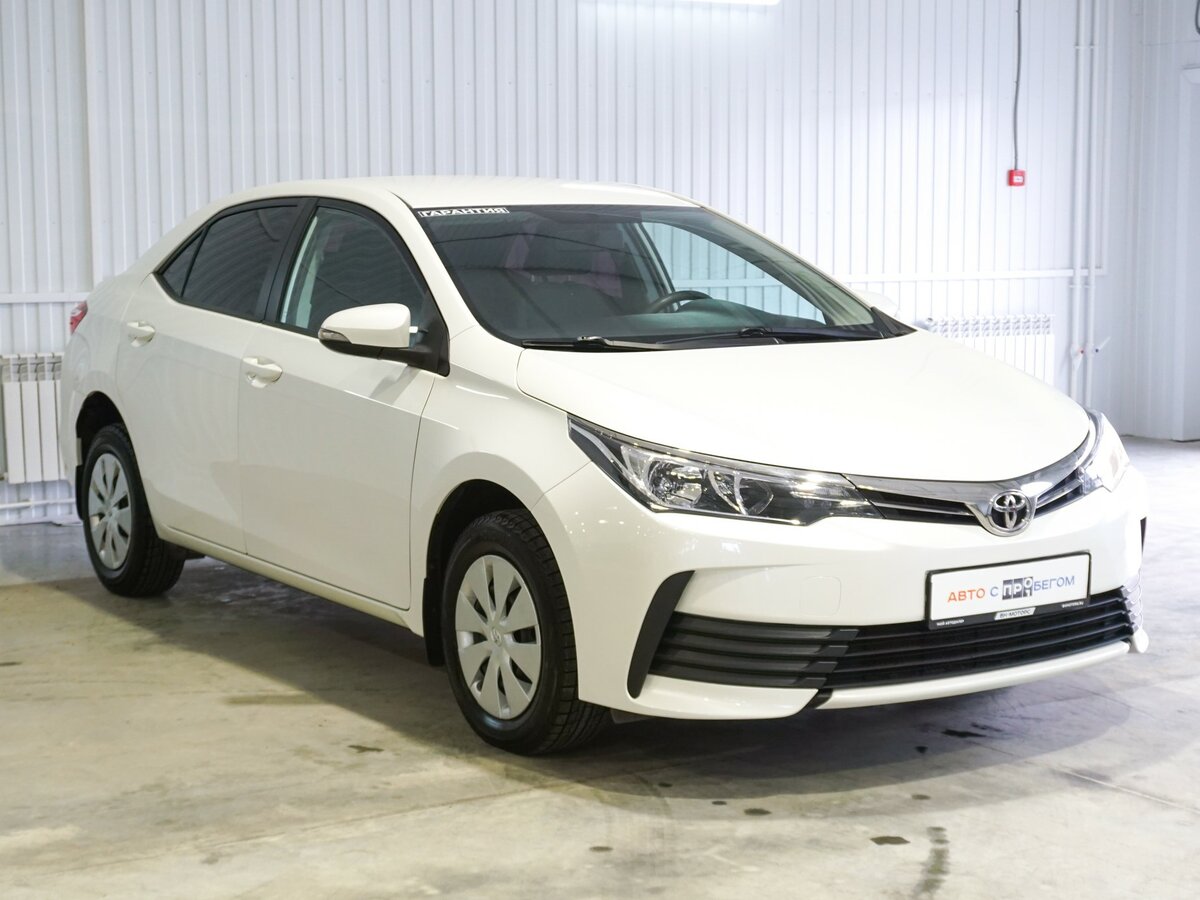 Купить б/у Toyota Corolla XI (E160, E170, E180) 1.6 CVT (122 л.с.) бензин вариатор в Клинцах ...