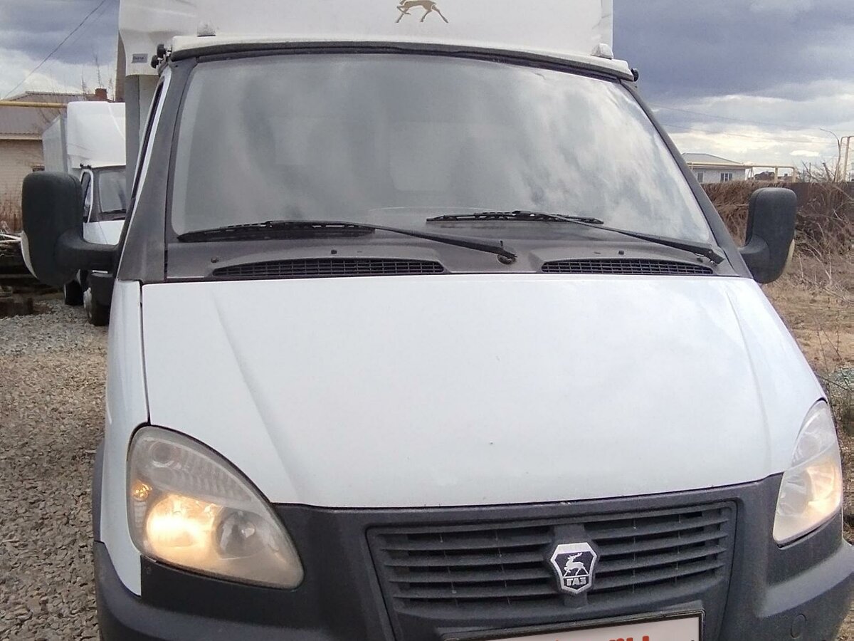 Купить б/у ГАЗ ГАЗель (3302) бензин механика в Челябинске: белый изотермический кузов 2014 года ...