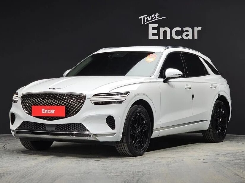 Купить б/у Genesis GV70 I 2.5 AT (304 л.с.) 4WD бензин автомат во Владивостоке: белый Генезис ...