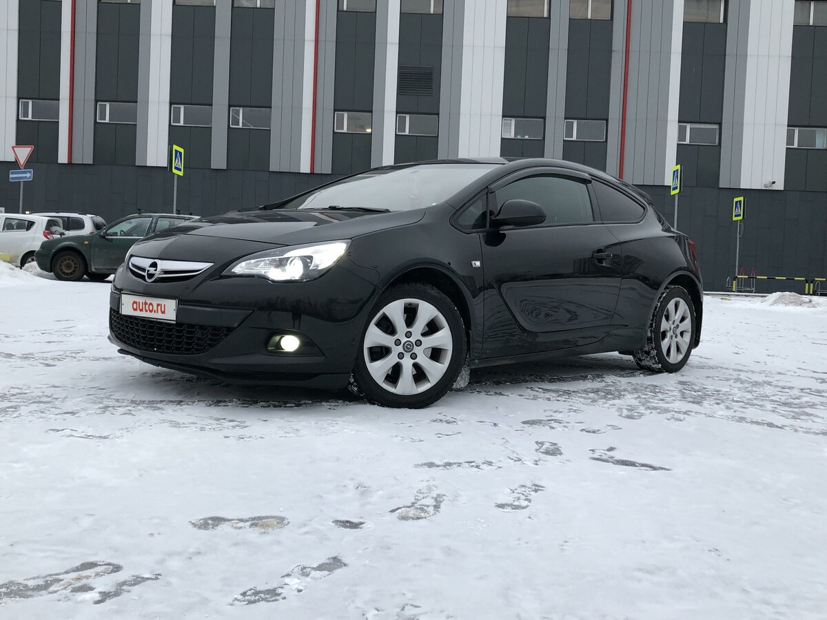Купить б/у Opel Astra J Рестайлинг GTC 1.8 MT (140 л.с.) бензин ...