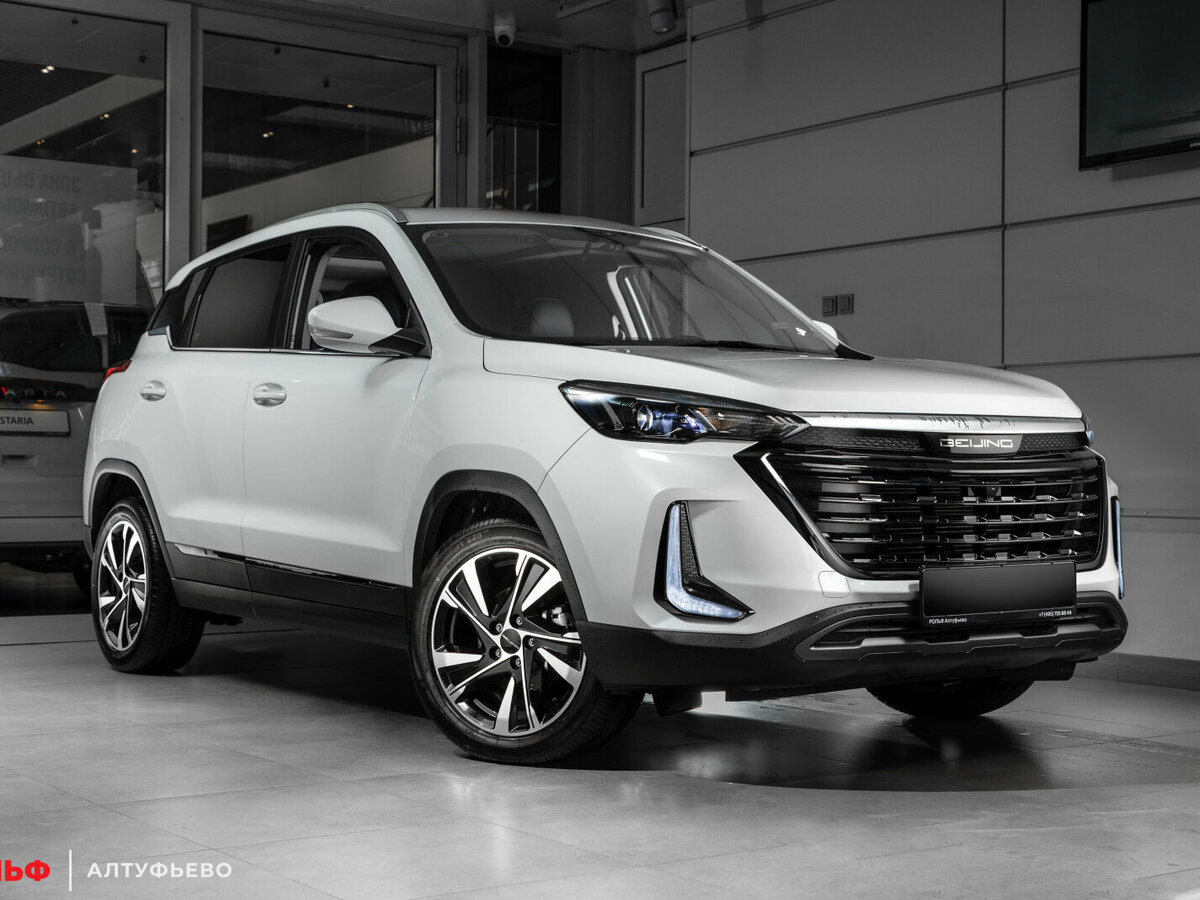 Купить б/у BAIC X35 2019-2025 1.5 CVT (136 л.с.) бензин вариатор в Москве: белый БАИК Икс35 2023 ...