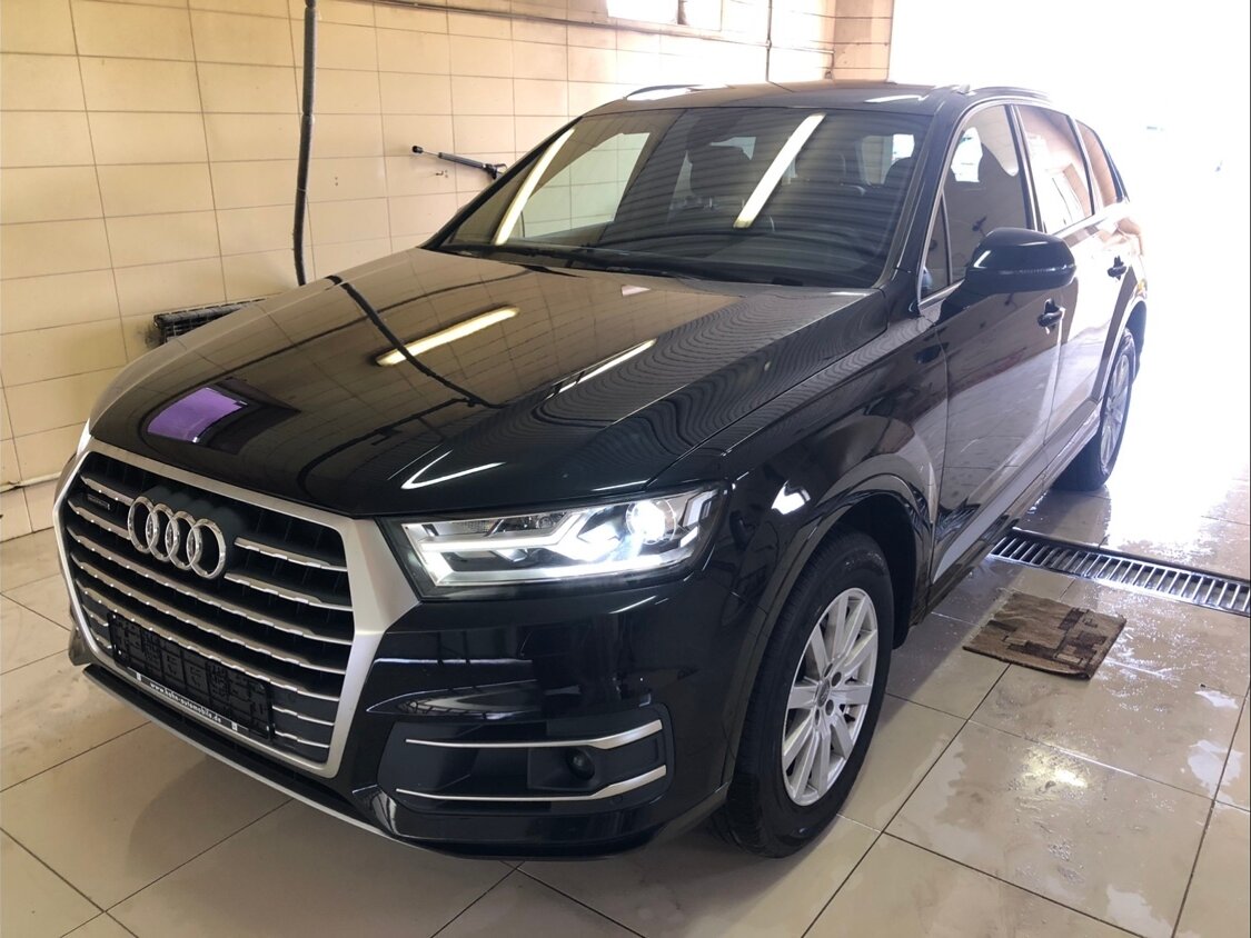 Купить б/у Audi Q7 II (4M) 3.0d AT (218 л.с.) 4WD дизель автомат в Москве: чёрный Ауди Ку7 II ...