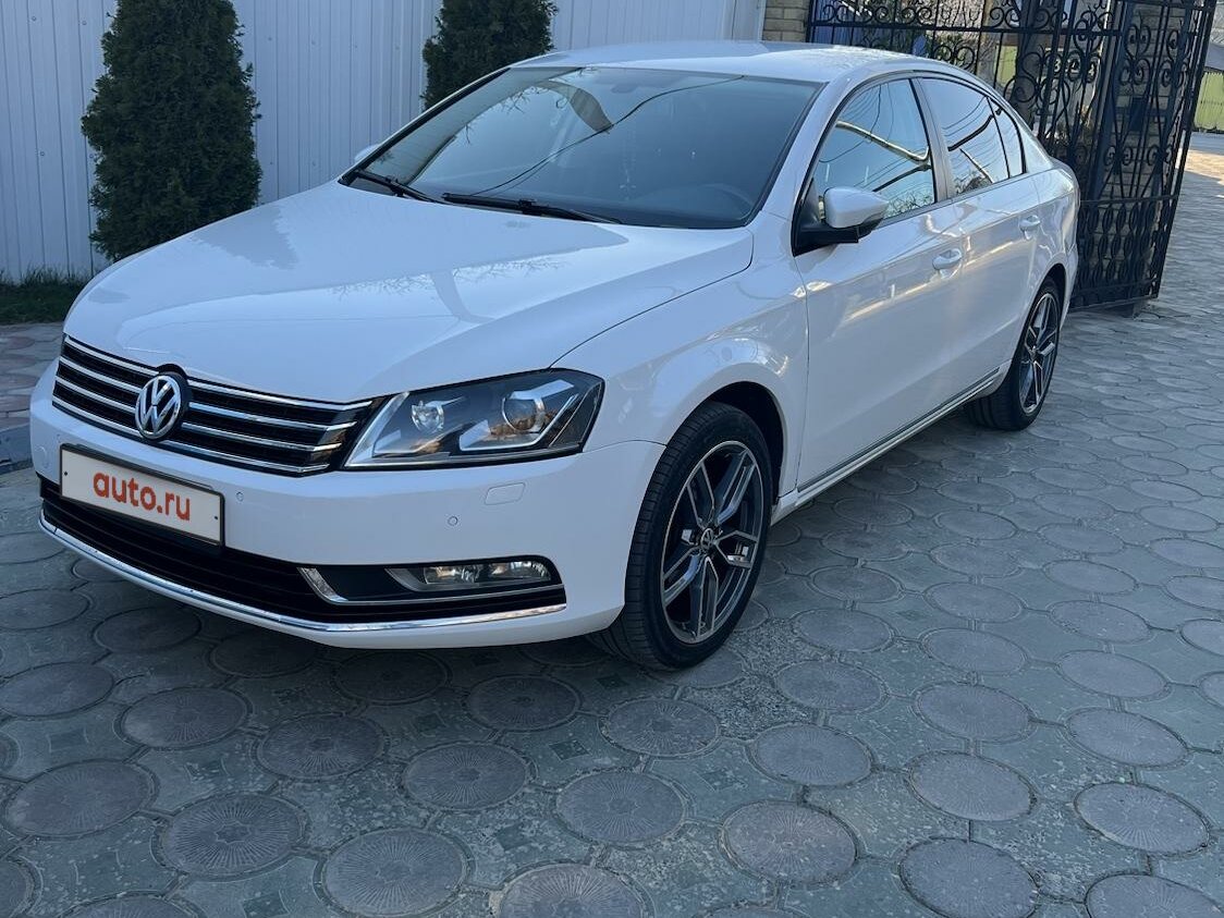 Купить б/у Volkswagen Passat B7 1.8 AMT (152 л.с.) бензин робот в ...