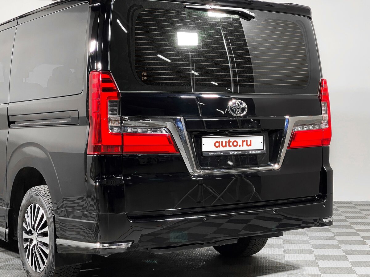 Купить б/у Toyota HiAce H300 2.8d AT (150 л.с.) дизель автомат в Москве ...