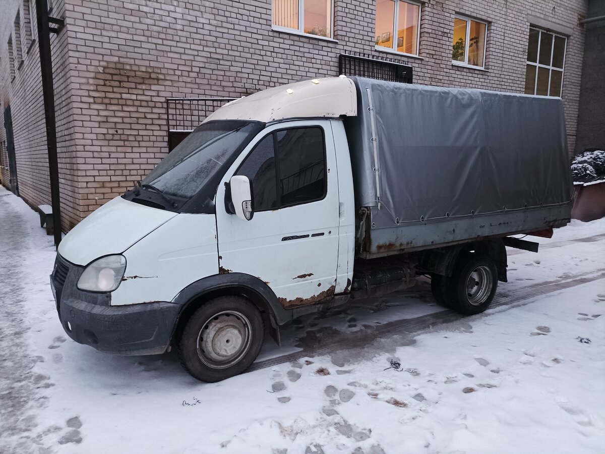 Купить б/у ГАЗ ГАЗель (3302) бензин механика в Пскове: белый тент 2010 года на Авто.ру ID 1126504856