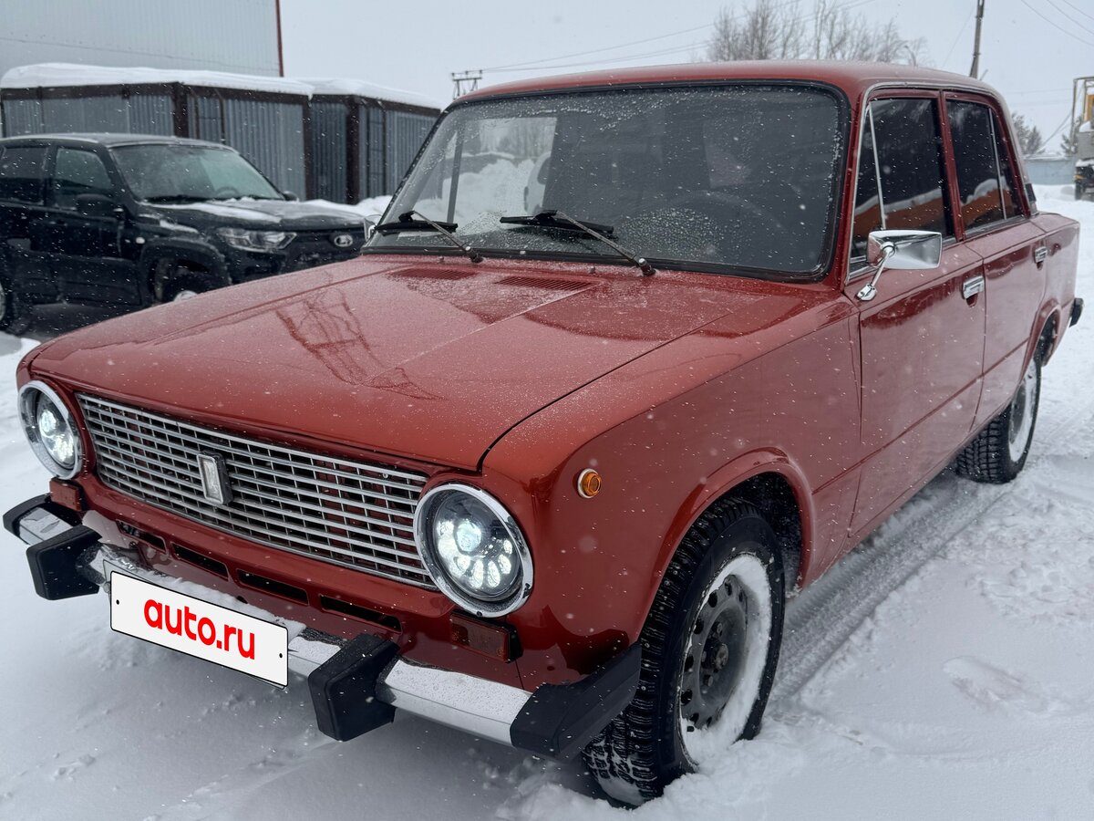 Купить б/у Lada (ВАЗ) 2101 1970-1988 1.2 MT (64 л.с.) бензин механика в Избербаше: оранжевый ...