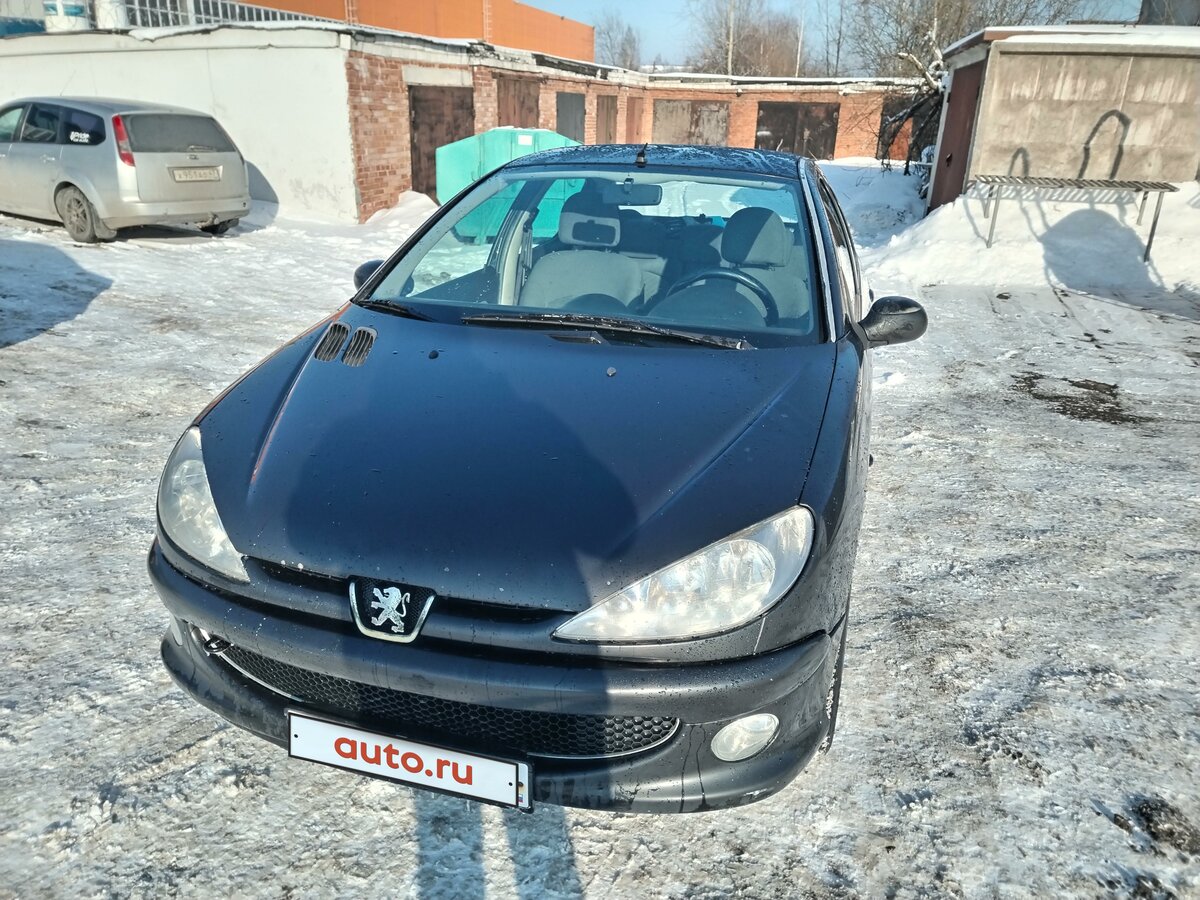 Купить б/у Peugeot 206 1998-2012 1.4 MT (75 л.с.) бензин механика в Любани: чёрный Пежо 206 2008 ...
