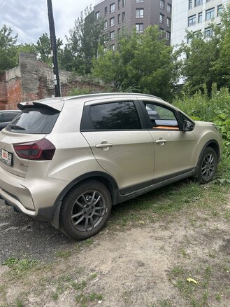 Купить б/у Maple X3 Pro бензин вариатор в Афонино: жёлтый 2022 ...