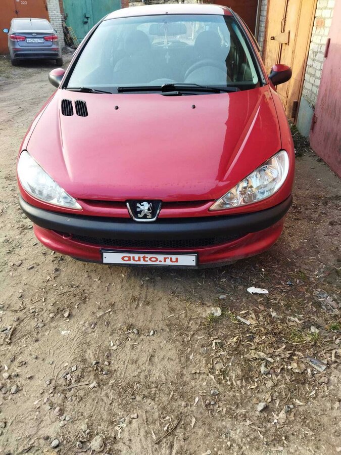Купить б/у Peugeot 206 1998-2012 1.4 AT (75 л.с.) бензин автомат в Люберцах: красный Пежо 206 ...