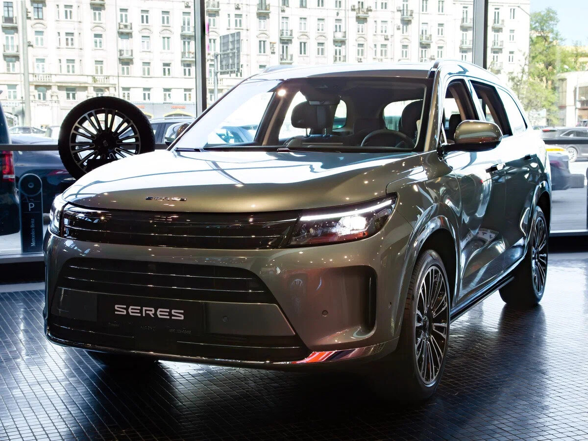 Купить новый Seres M7 2023-2025 1.5hyb AT (439 л.с.) 4WD гибрид автомат в Санкт-Петербурге ...
