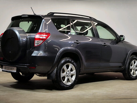 Купить б/у Toyota RAV4 III (XA30) Рестайлинг Long 2.4 AT (170 л.с.) 4WD бензин автомат в Санкт ...