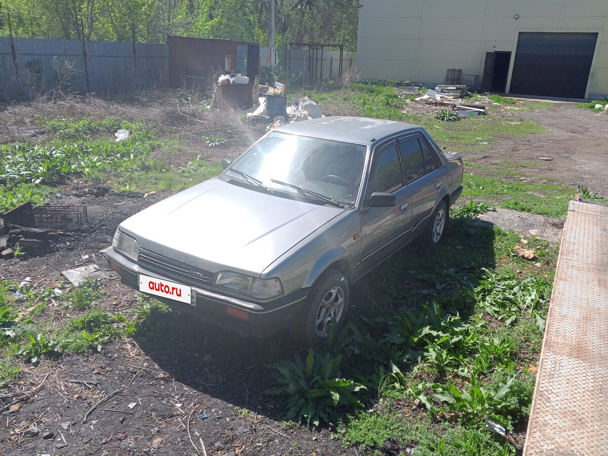 Купить б/у Mazda 323 III (BF) 1.3 MT (60 л.с.) бензин механика в Энгельсе: серый Мазда 323 III ...