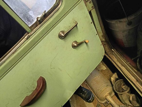 Купить б/у Москвич 407 1958-1963 1.4 MT (45 л.с.) бензин механика в Красноярске: зелёный Москвич ...