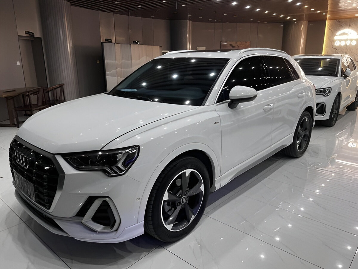 Купить б/у Audi Q3 II (F3) 35 TFSI 1.4 AMT (150 л.с.) бензин робот во ...