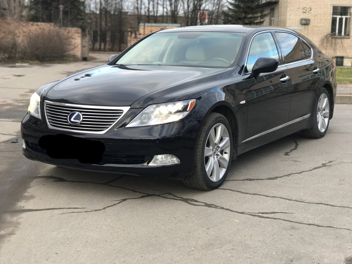 Купить б/у Lexus LS IV Рестайлинг 600h L 5.0hyb CVT (445 л.с.) 4WD гибрид вариатор в Санкт ...