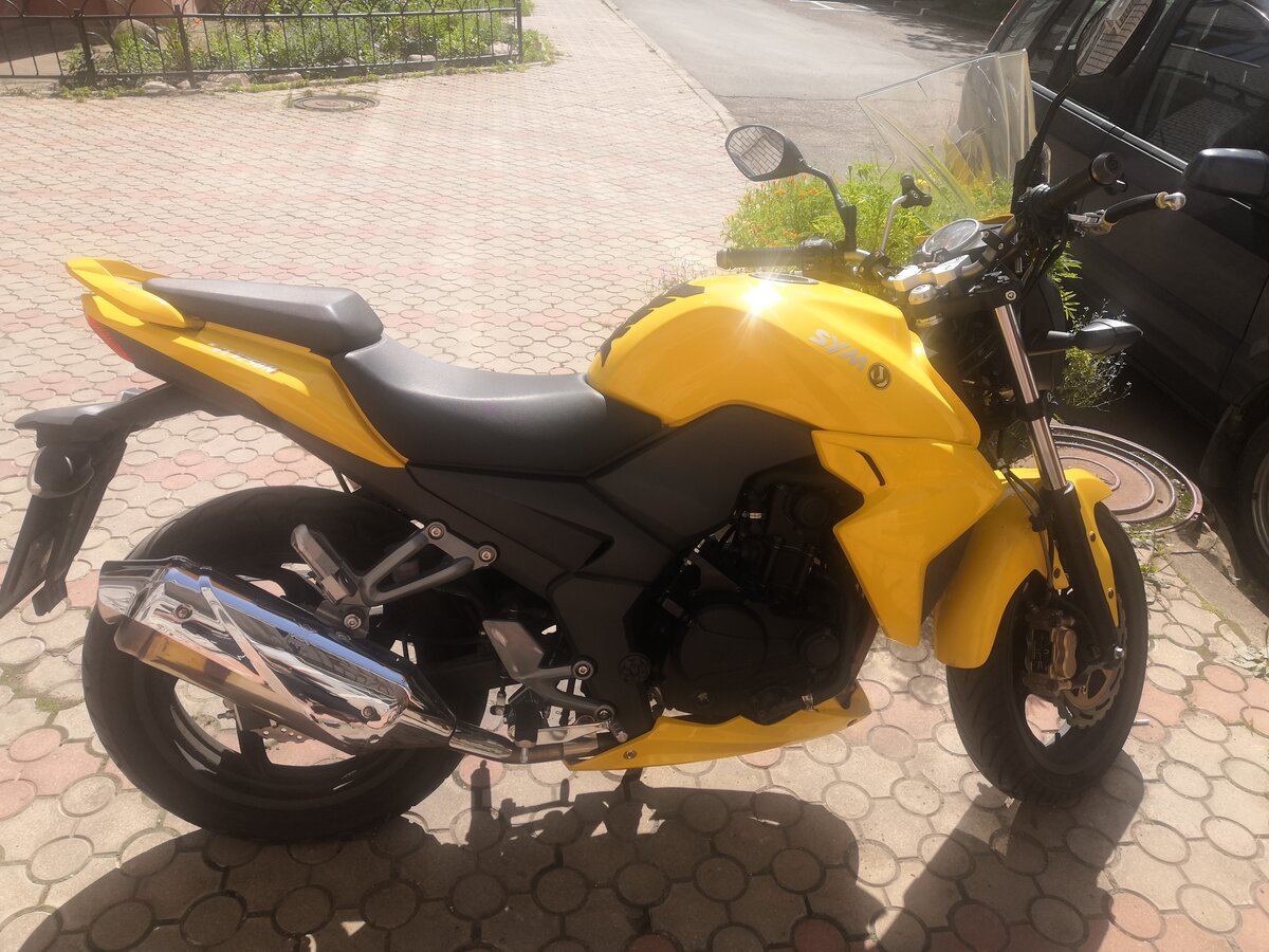 Купить б/у Sym Wolf T2 инжектор 6 передач в Великом Новгороде: жёлтый naked bike 2011 года на ...