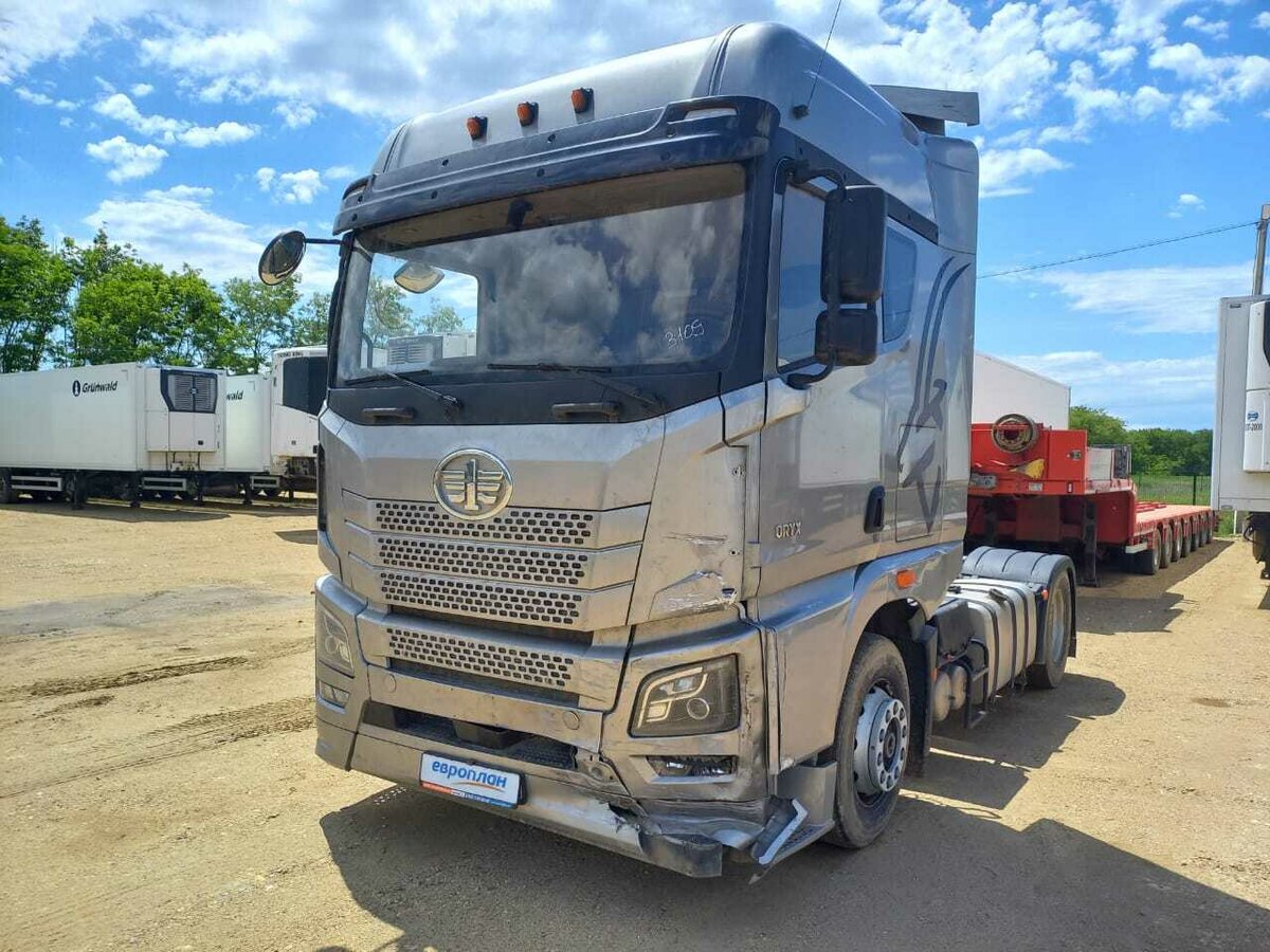 Купить б/у FAW JH6 дизель автомат в Краснодаре: серый 2023 года по цене 3 776 400 рублей на Авто.ру