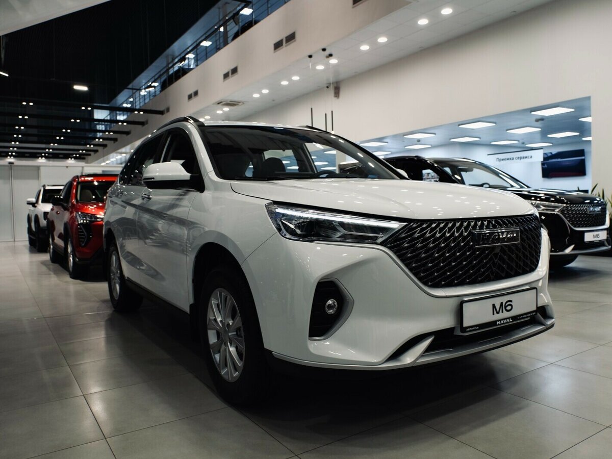 Купить новый Haval M6 II 1.5 AMT (143 л.с.) бензин робот в Мытищах: белый Хавэйл М6 II ...
