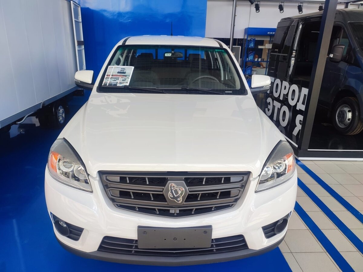 Купить б/у Sollers ST6 2023-2025 2.0d MT (136 л.с.) 4WD дизель механика в Самаре: белый Соллерс ...