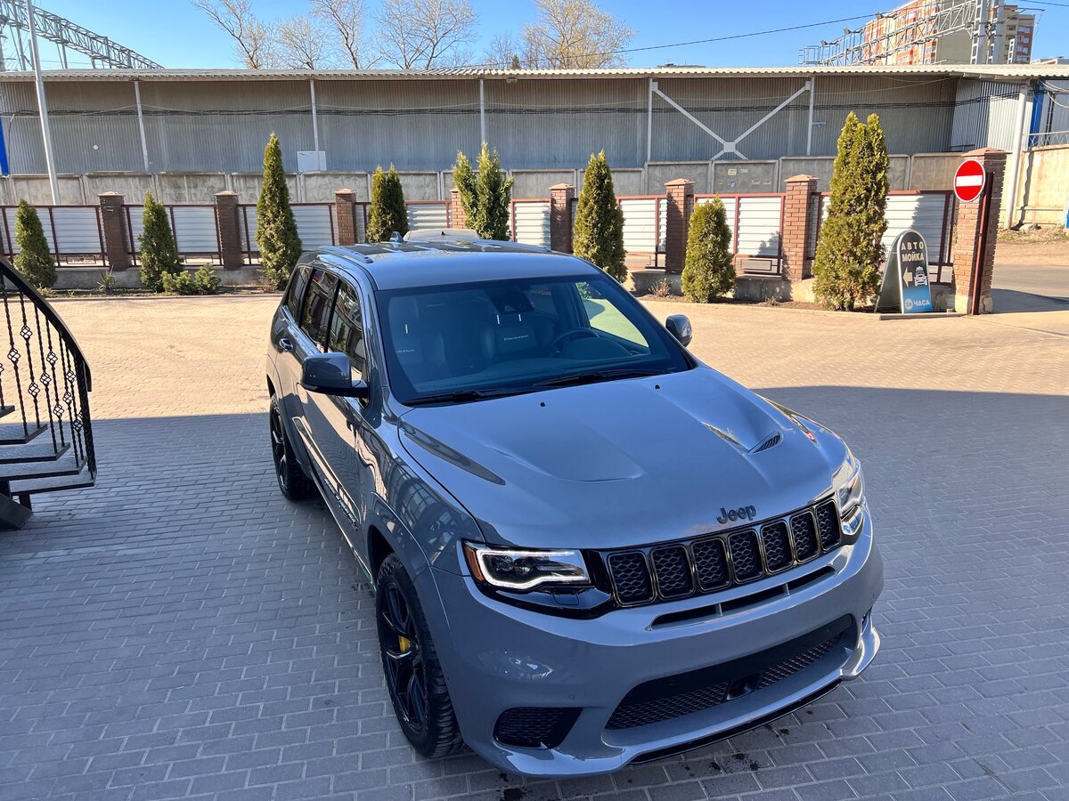 Купить б/у Jeep Grand Cherokee IV (WK2) Рестайлинг Trackhawk 6.2 AT ...