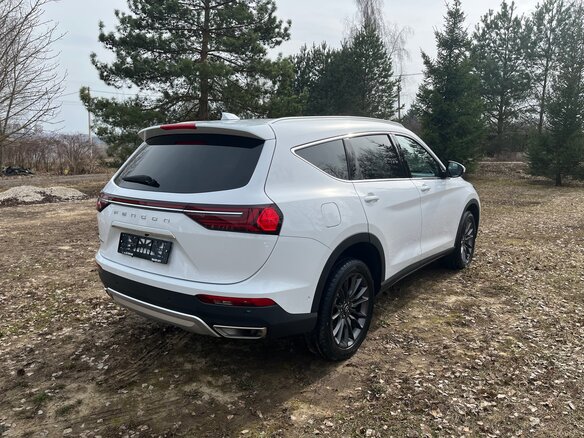 Купить б/у Dongfeng DFSK ix7 2023-2025 2.0 AT (231 л.с.) 4WD бензин автомат во Владимире: белый ...