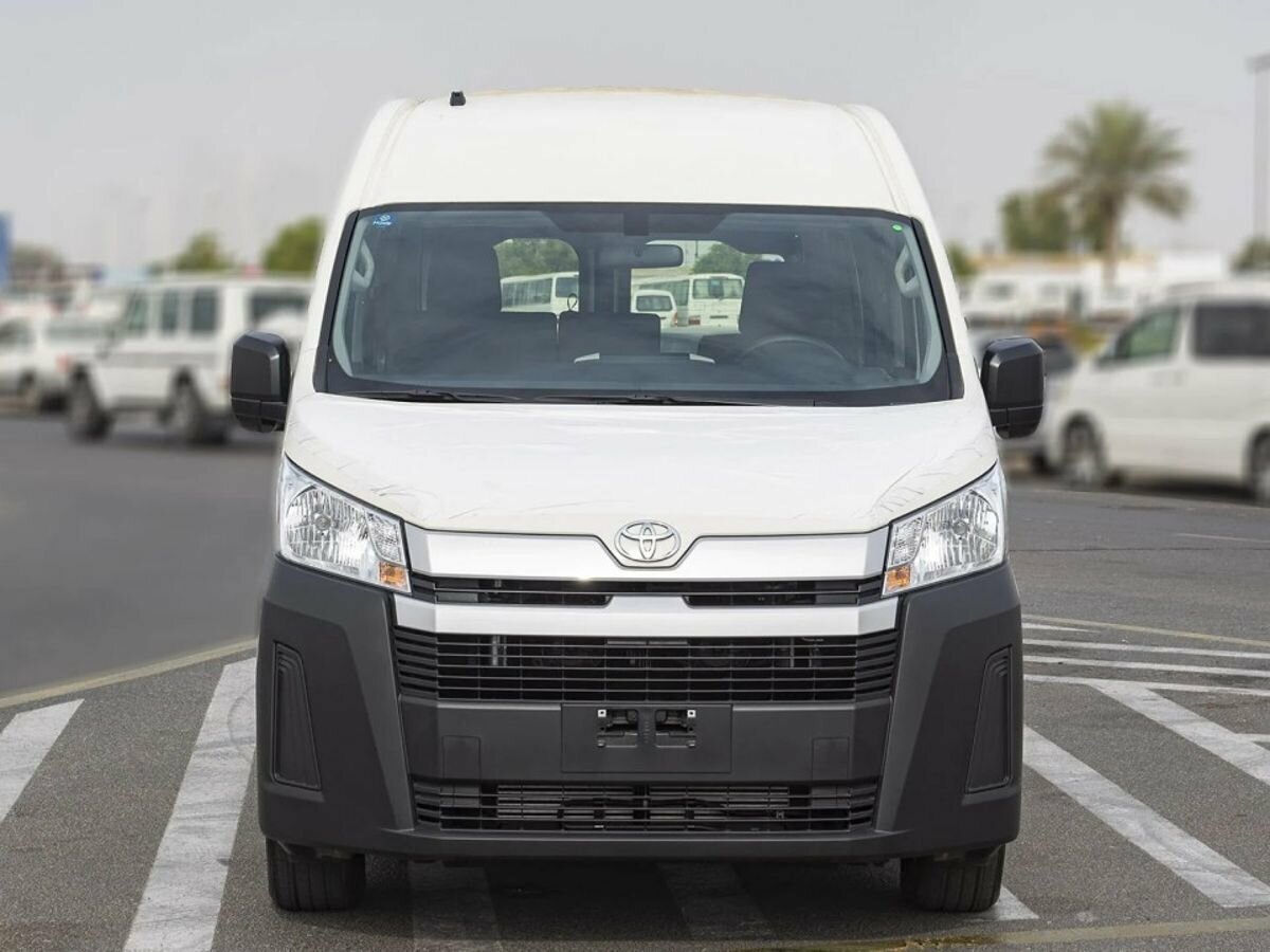 Купить б/у Toyota HiAce H300 2.8d AT (177 л.с.) дизель автомат в ...