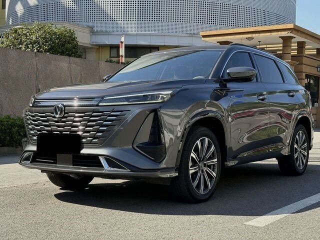 Купить б/у Changan CS75 Plus III 1.5 AT (181 л.с.) бензин автомат в ...