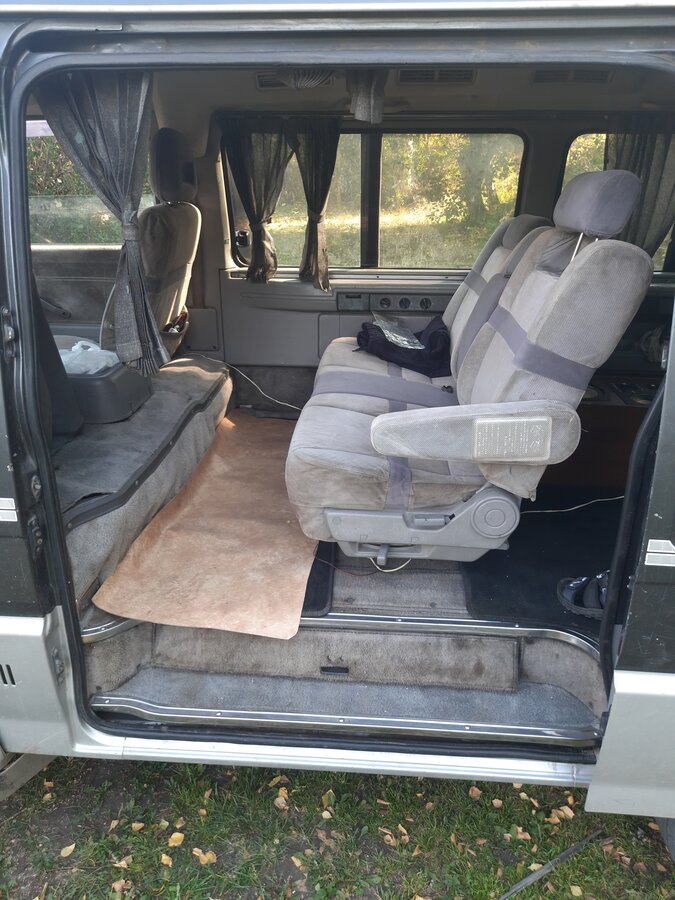 Купить б/у Ford Spectron 1983-1995 2.0d MT (91 л.с.) 4WD дизель ...