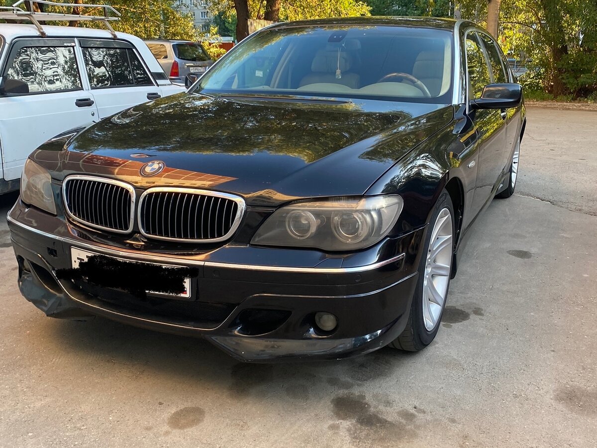 Купить б/у BMW 7 серии IV (E65/E66) 745Li 4.4 AT (333 л.с.) бензин автомат в Копейске: чёрный ...