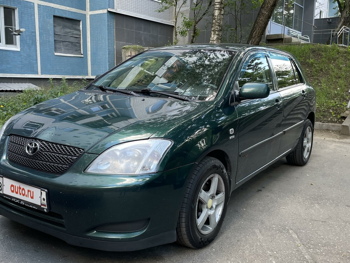 Купить б/у Toyota Corolla IX (E120, E130) 1.6 AT (110 л.с.) бензин автомат в Москве: зелёный ...