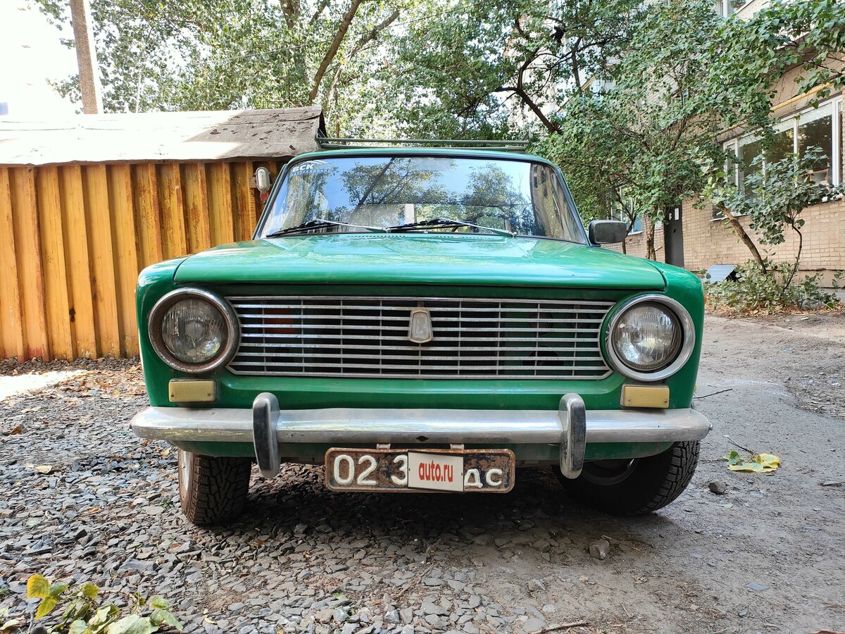 Купить б/у Lada (ВАЗ) 2101 1970-1988 1.2 MT (64 л.с.) бензин механика в Батайске: зелёный Лада ...