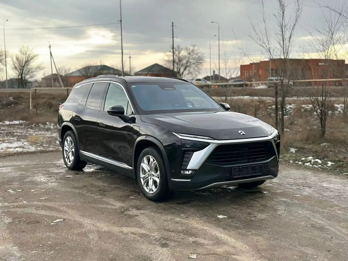 Купить б/у Nio ES8 II 75 kWh Electro AT (480.0 кВт) 4WD электро автомат во Владивостоке: зелёный ...