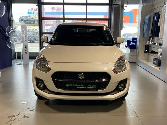 Купить б/у Suzuki Swift V 1.2 CVT (91 л.с.) бензин вариатор в ...