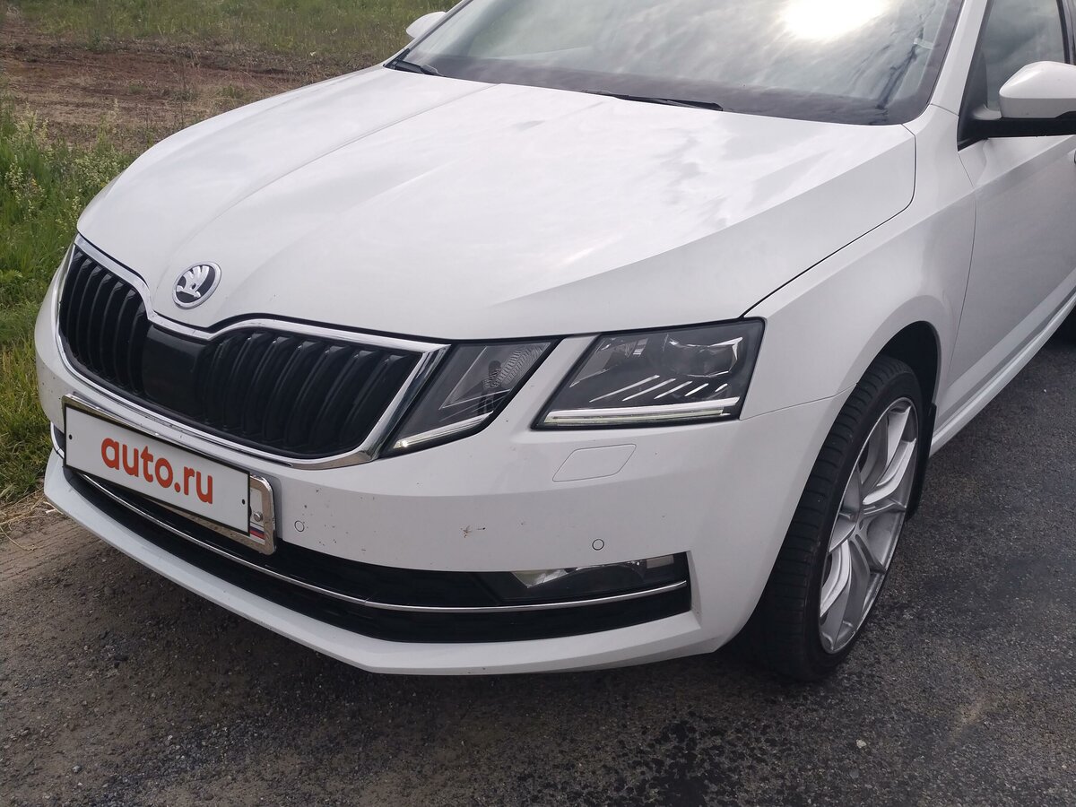 Купить б/у Skoda Octavia III (A7) Рестайлинг 1.8 AMT (180 л.с.) бензин ...