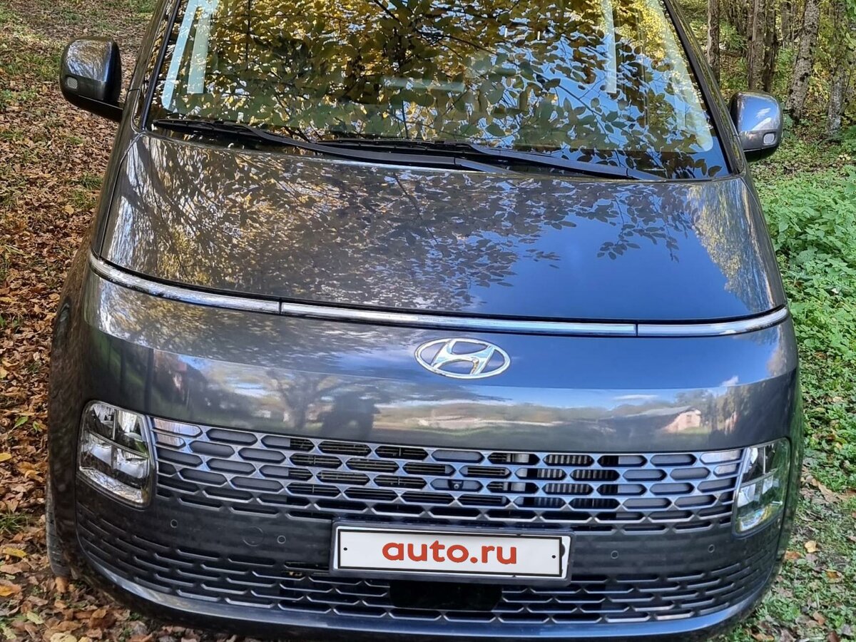 Купить б/у Hyundai Staria 2021-2024 2.2d AT (177 л.с.) 4WD дизель ...