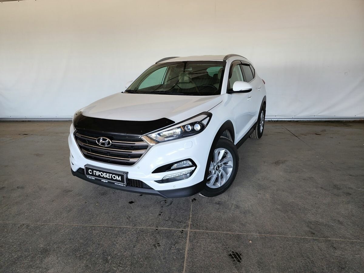 Купить б/у Hyundai Tucson III 2.0 AT (150 л.с.) бензин автомат в Москве ...