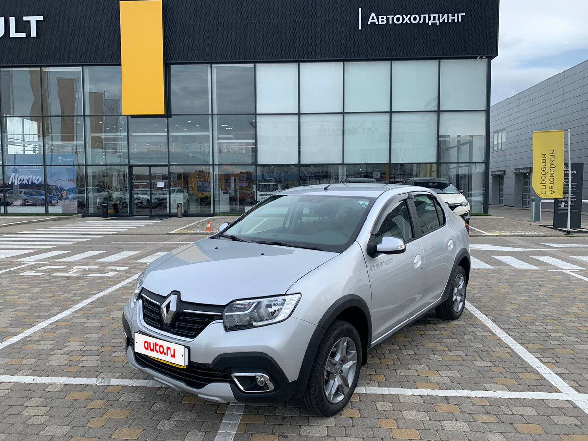 Купить б/у Renault Logan II Рестайлинг Stepway 1.6 MT (113 л.с.) бензин ...