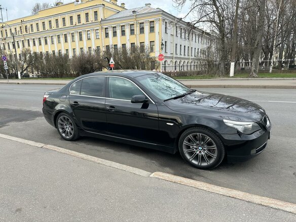 Купить б/у BMW 5 серии V (E60/E61) Рестайлинг 520d 2.0d MT (177 л.с.) дизель механика в Санкт ...