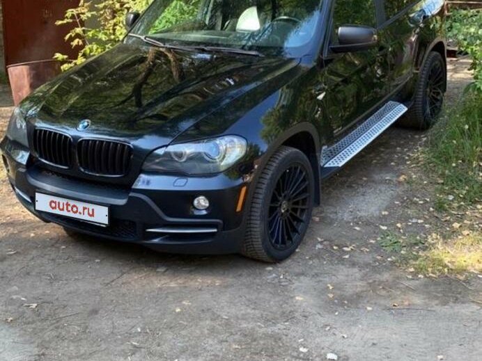 Купить б/у BMW X5 II (E70) 3.0si 3.0 AT (264 л.с.) 4WD бензин автомат в Москве: чёрный БМВ Х5 II ...
